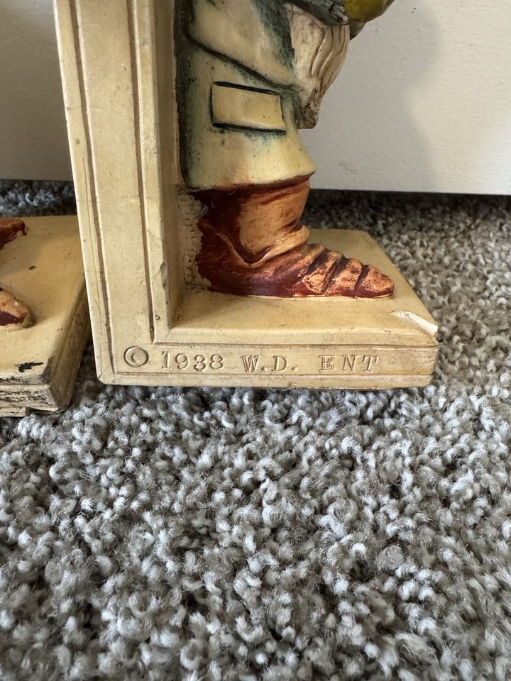 Vtg. 1938 WALT DISNEY Ent. snow white 7 dwarfs Grumpy bookends mode ...