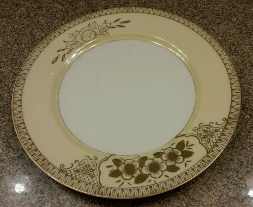 Japan Red Chikaramachi Mark Crown Wreath ivory Saucer Porcelain Gold ...