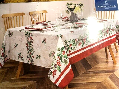 NEW VILLEROY AND BOCH PERFECT HOLLY DOUBLE BORDER TABLECLOTH RECTANGLE ...
