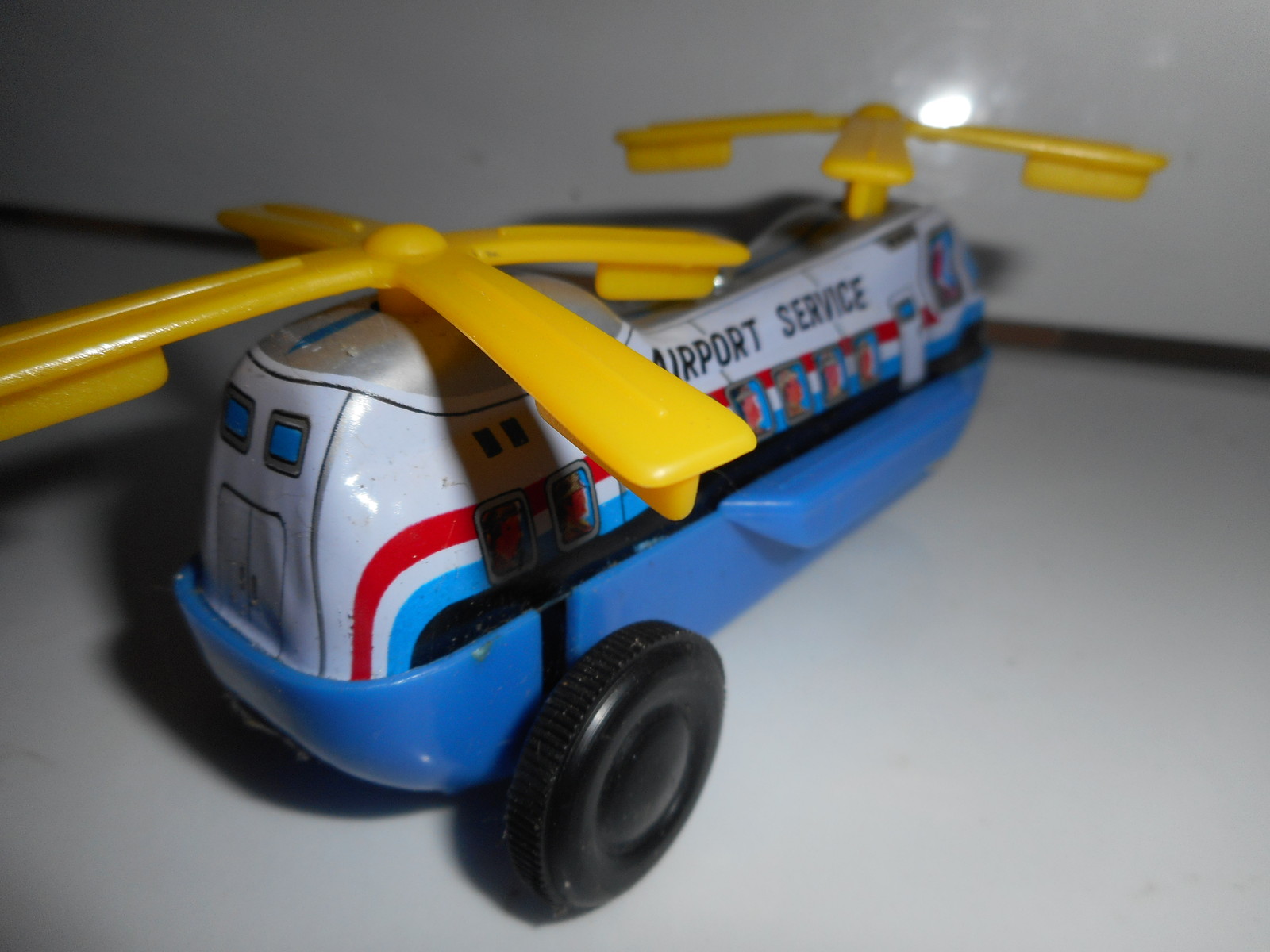 HELICOPTER HELICOPTERE JOUET TOLE VINTAGE 70'S AIRPORT SERVICE MTU ...