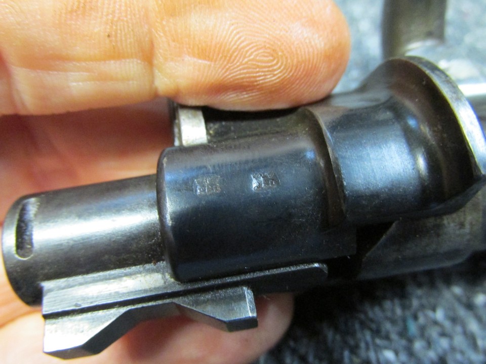 ORIGINAL AND COMPLETE WWII GERMAN 98K MAUSER RIFLE BOLT WITH GOOD ...
