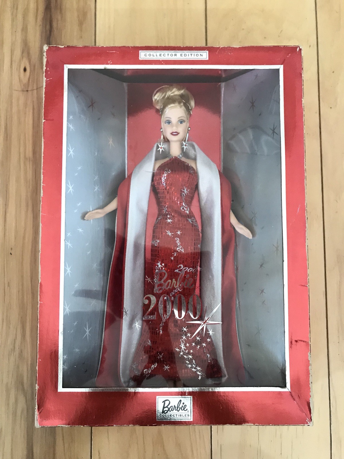 Barbie 2000 Collector Edition Red & Silver Dress - Collectible Barbie ...