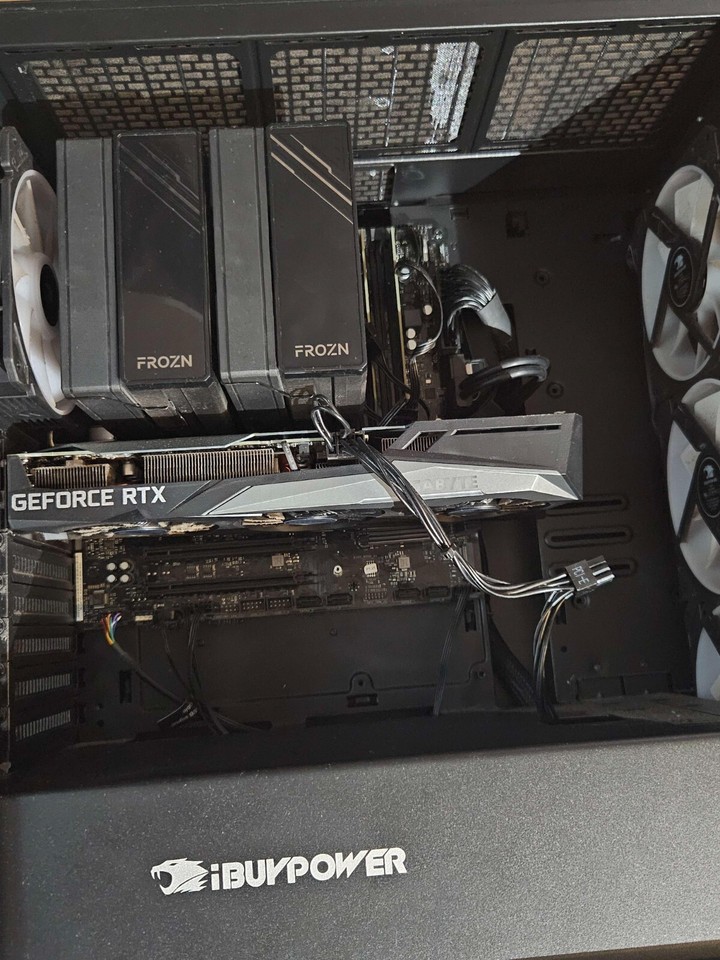 iBuyPower prebuilt, i7-12700f, Nvidia 3060 12 gb, custom 32 gb ram, 500 ...