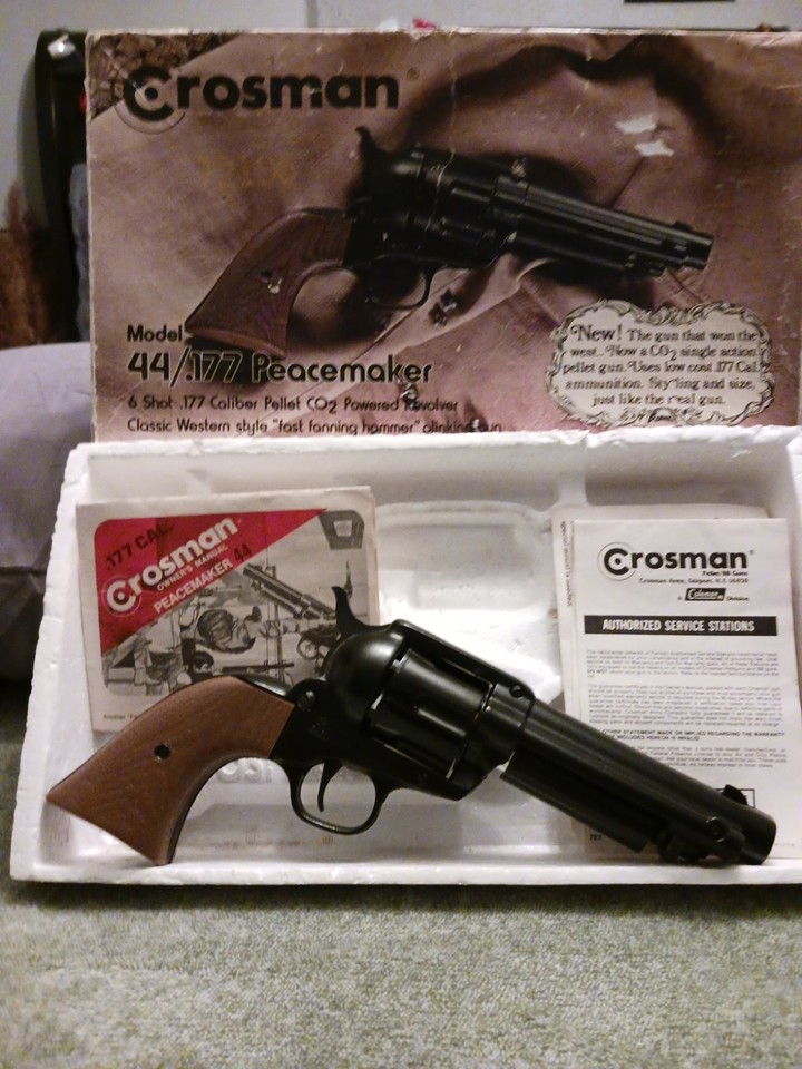 Crosman model 44 PEACEMAKER. 177 C02 PELLET Revolver(severe price drop ...