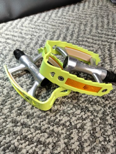 Wellgo City Freestyle Traps Pedals 9/16" Old School Bmx Fluorescent ...