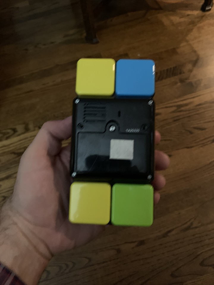 Moose Flipside Handheld Electronic Game Puzzle Game 4 Modes of Play ...