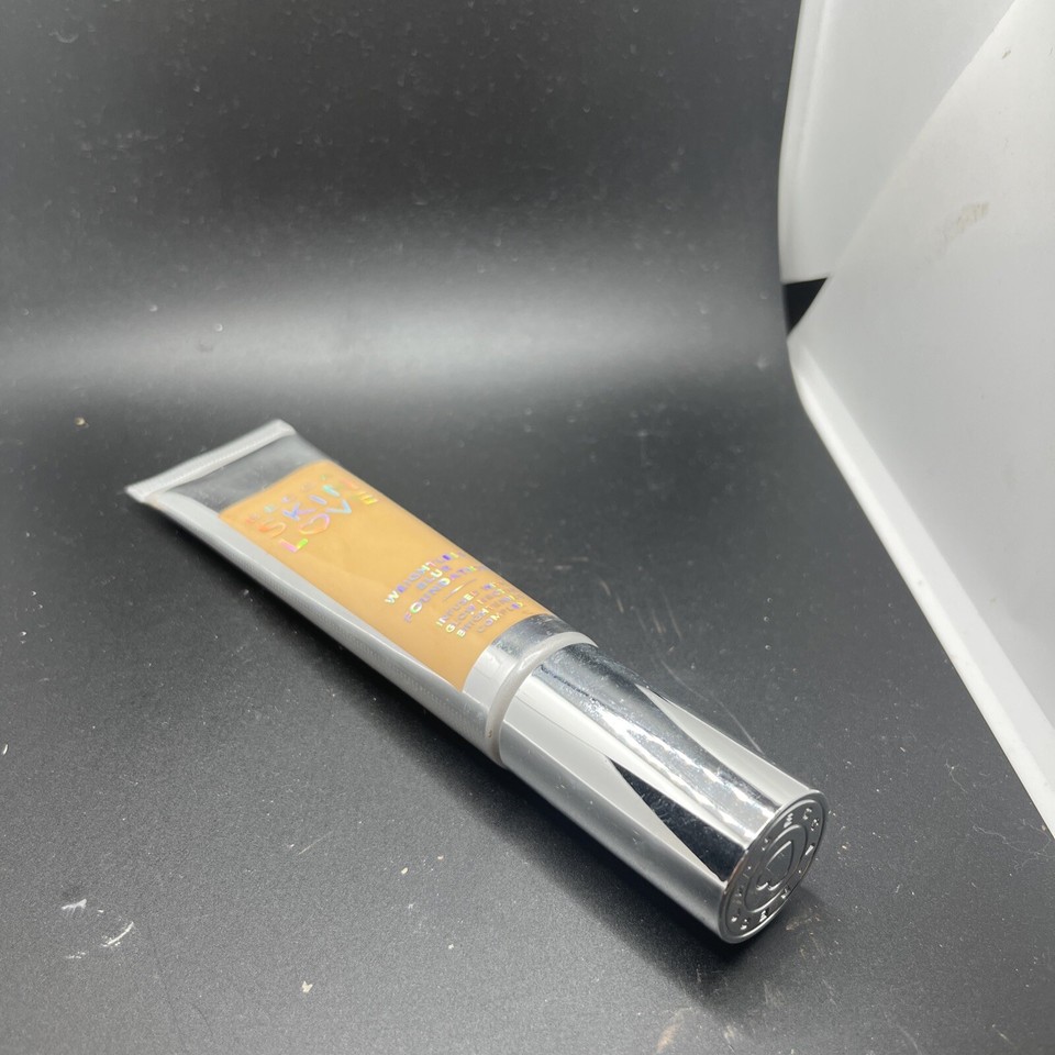 BECCA SKIN LOVE WEIGHTLESS BLUR FOUNDATION In Buttercup | eBay