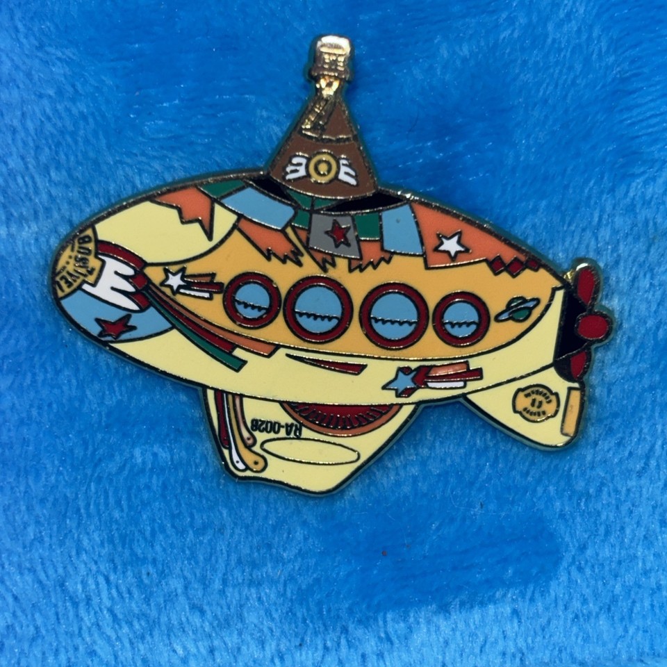 Yellow Submarine Special Shape Balloon Pin, Albuquerque Balloon Fiesta ...