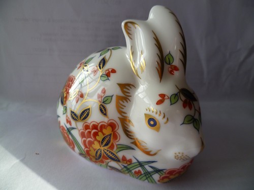 Royal Crown Derby Collectors Guild Members' Exclusive Meadow Rabbit ...