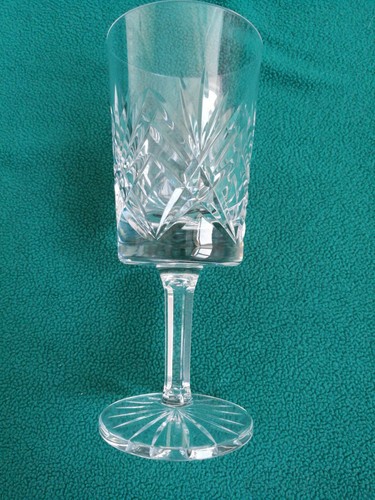 IRISH CAVAN SHEELIN LEAD CRYSTAL CUT GLASS WINE /WATER GOBLET | eBay