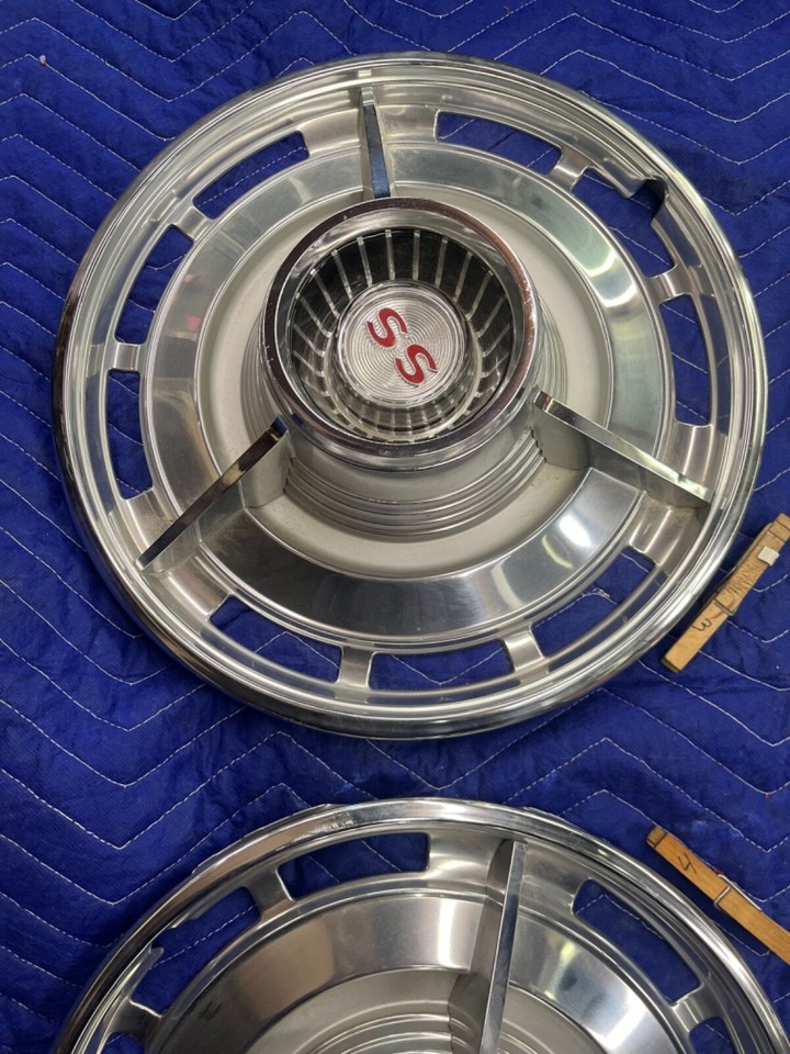 Nos 1963 ss impala hubcaps | eBay