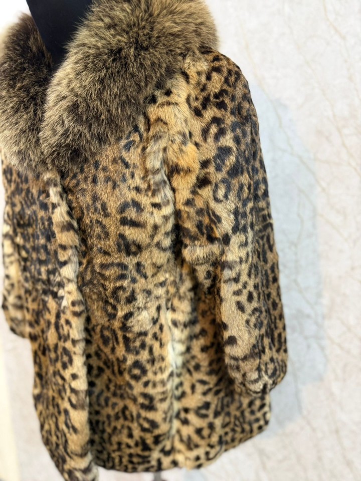 Vintage Real Rabbit Fur Coat – Leopard Print – Fox Collar – Chest 48 ...