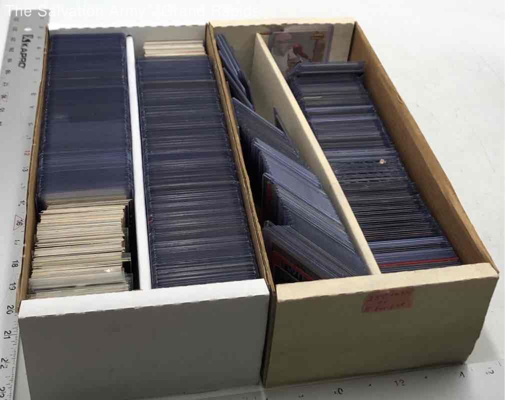 Baseball TCG Autographed Multiplayer Sports Trading Cards Lot Of ...