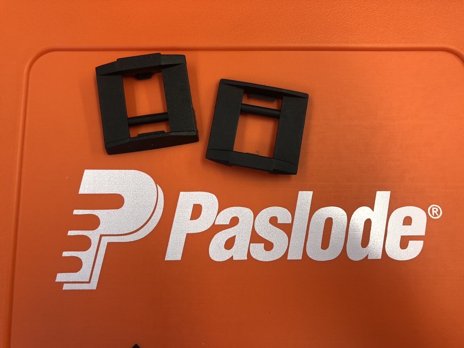 Paslode Logo