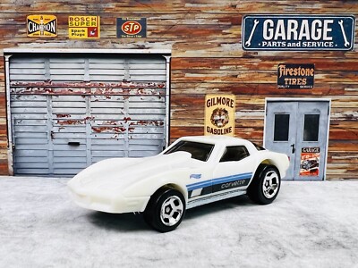 🇺🇸🇺🇸🇺🇸Hot Wheels 1975 White Corvette 2012 C18🇺🇸🇺🇸🇺🇸 | eBay