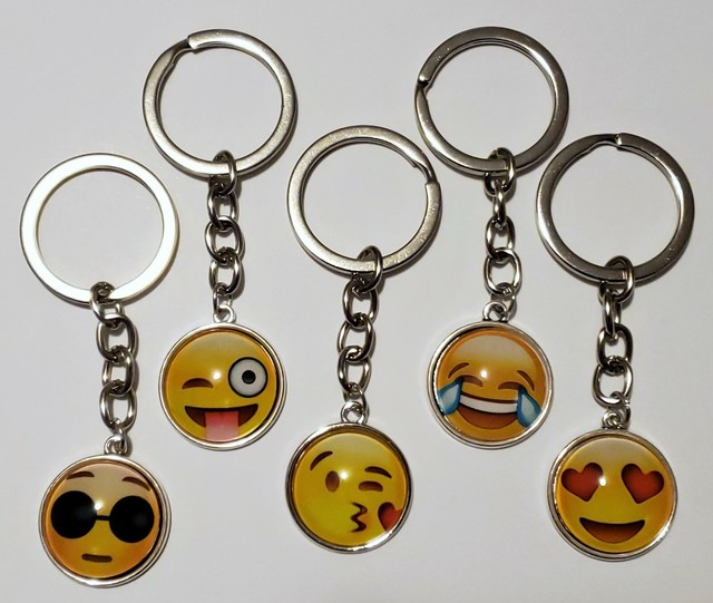 5 Different Choices EMOJI FACES Keychain EMOTICON FACE 3D Key Ring | eBay