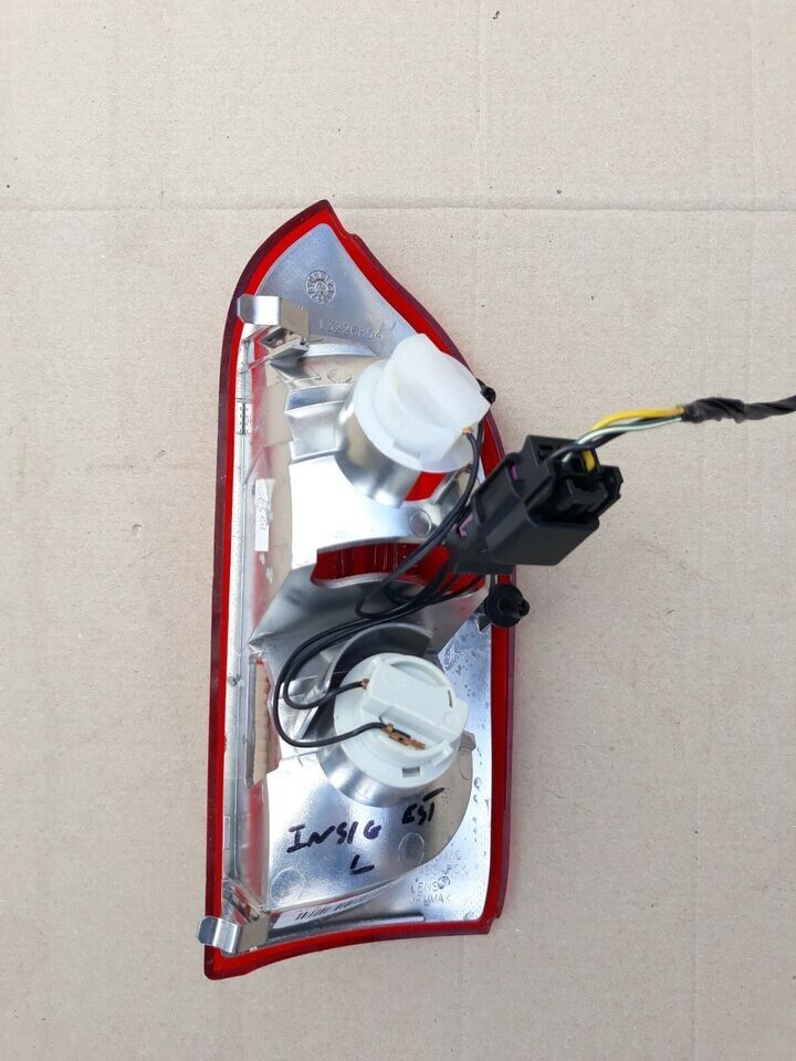 VAUXHALL INSIGNIA ESTATE MK1 09-17 REAR INNER TAILGATE MARKER LAMP LEFT ...