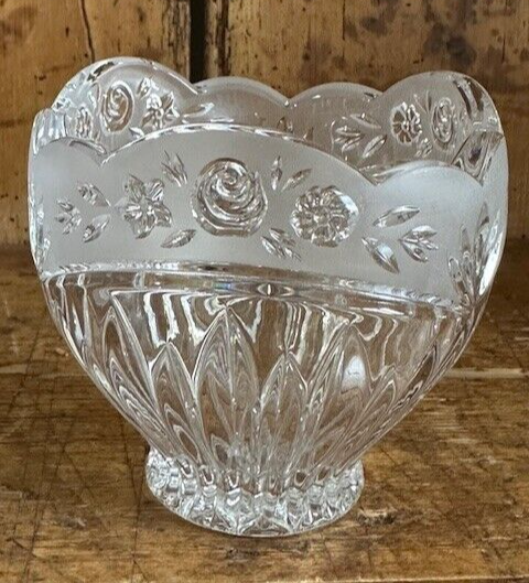 Oneida Crystal "Southern Garden Rose" Frosted Scalloped Candy/Potpourri ...