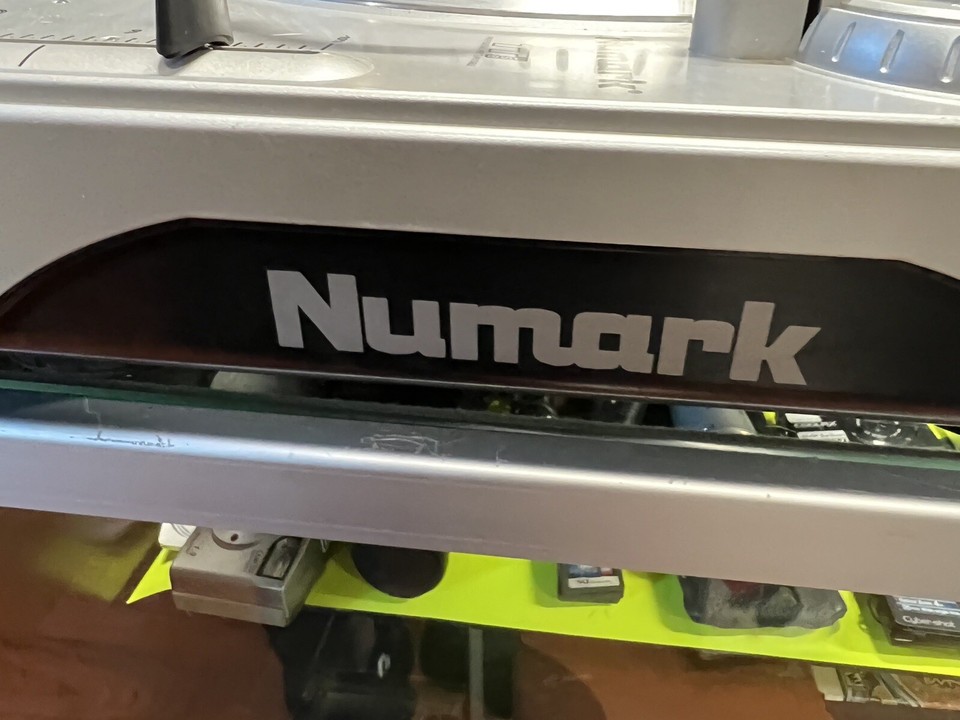 Numark TTUSB DJ Turntable pre owned for parts or repair see description ...