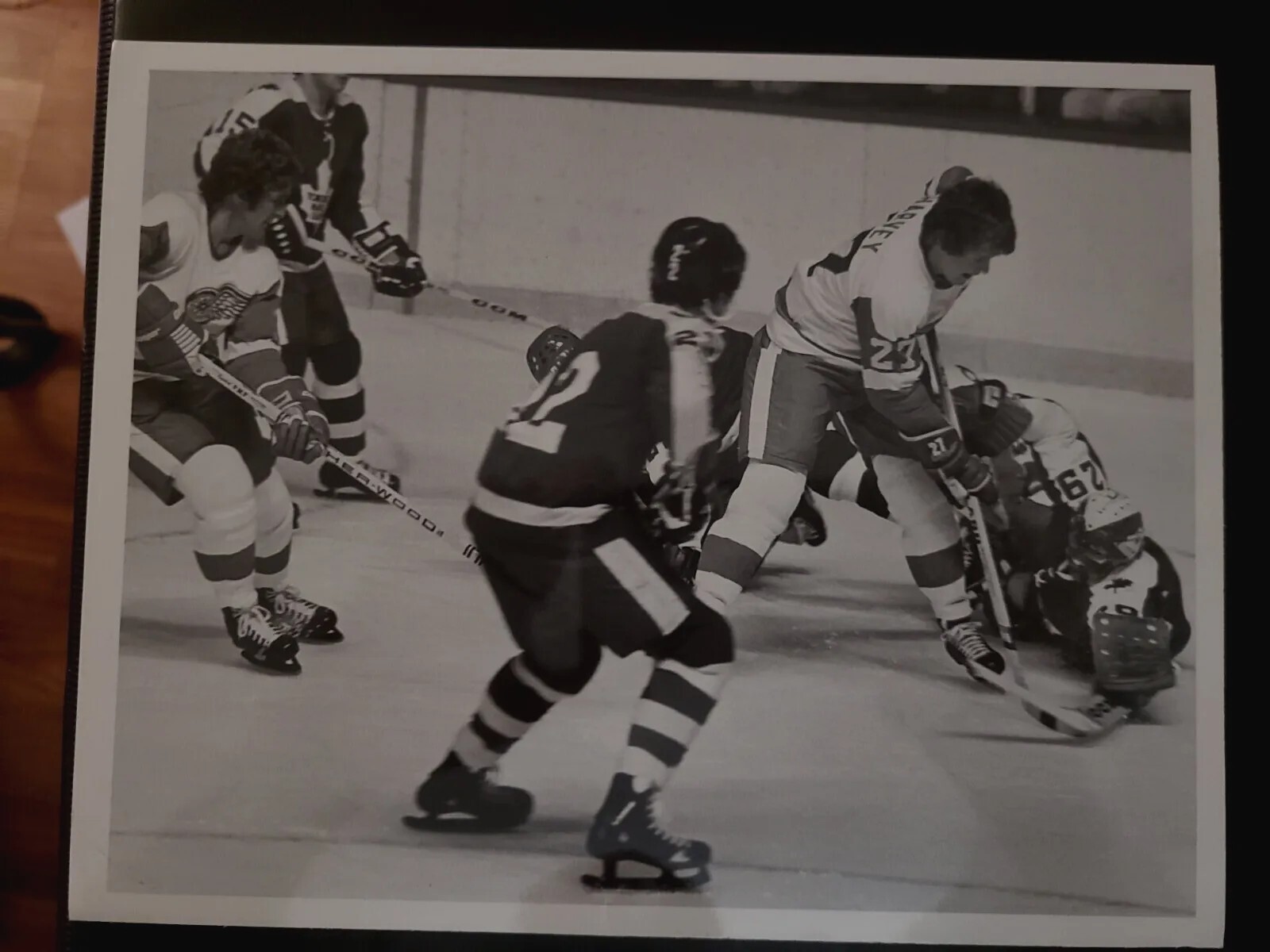 1970S DOUG FAVELL NHL HOCKEY GOALIE PHOTO TYPE 1 MASK TORONTO MAPLE ...
