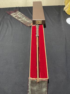 Ollivanders: Wand #643/#963, Noble Collection, Wizarding World of Harry ...