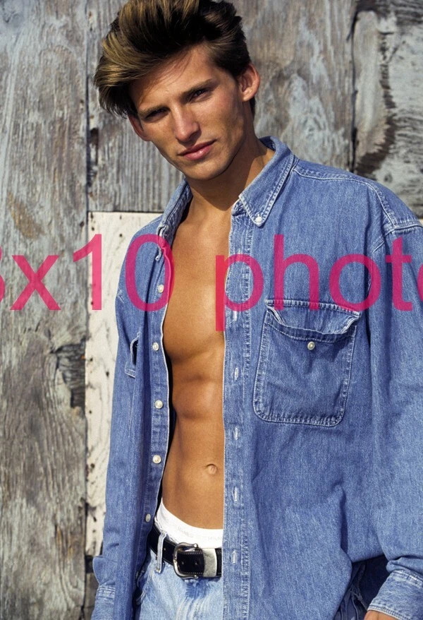 Steve Burton Shirtless