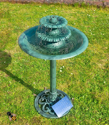Bird Bath Solar Water Feature Garden Patio Fountain Ornament Green ...