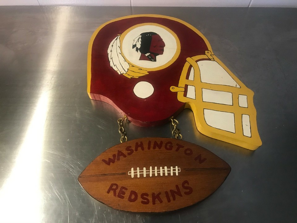 Washington Redskins MEMORABILIA VINTAGE COLLECTABLES Pieces Wood and ...