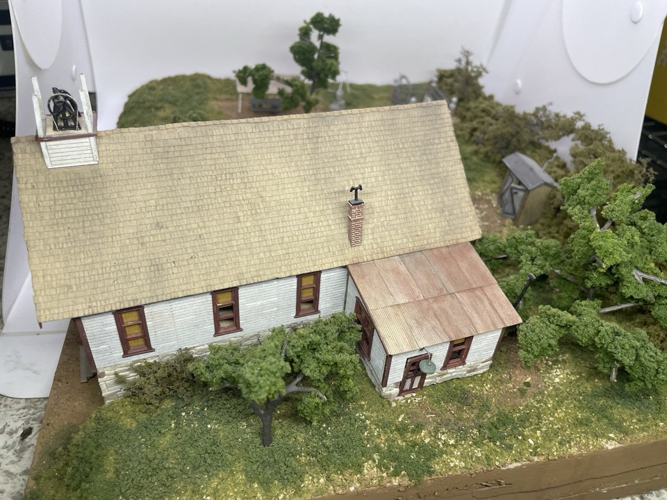 Builders In Scale HO Kit #10 Pitkin City Hall **BUILT** Mounted w ...