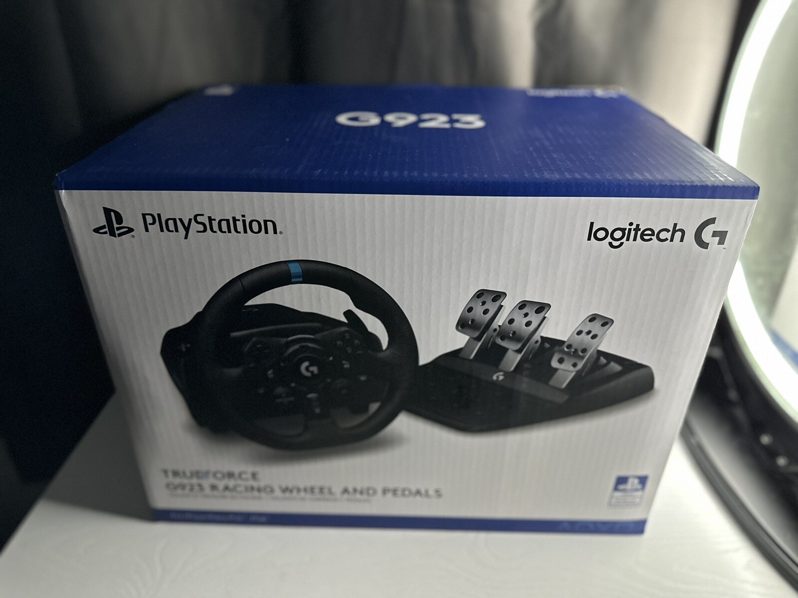 Logitech G923 Racing Wheel & Pedals for PC PS4 PS5 w/ Wheel & Loadcell ...