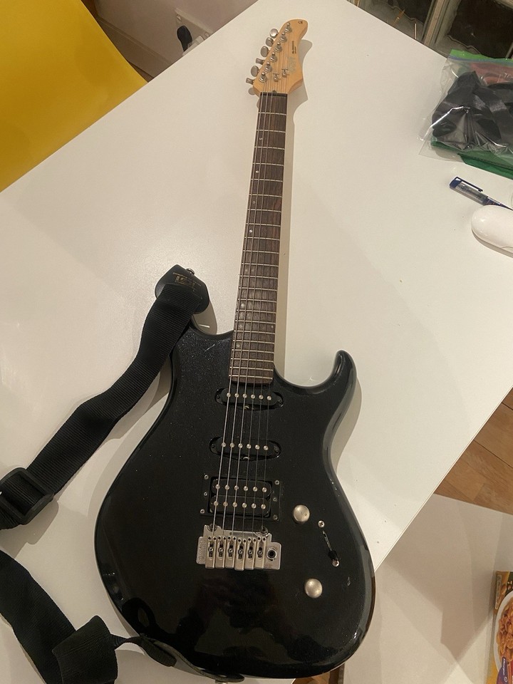 Cort G254 black electric guitar | eBay UK