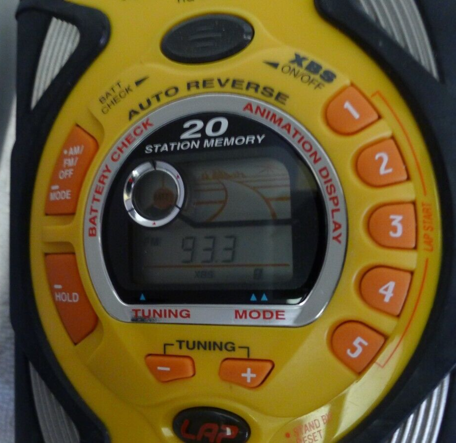 Panasonic Shock Wave RQ-SW33V FM/AM/Cassette - ONLY RADIO WORKS | eBay.de