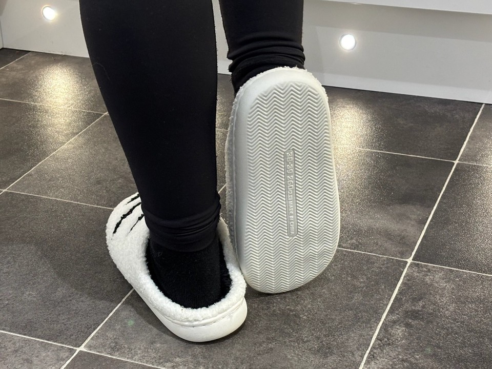 Gothic Cute Batty Bat Slippers Womens Girls Slip-On Fur-Lined Soft ...