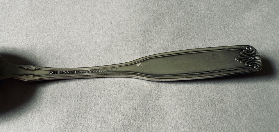 CONCORD Resort Hotel Oneida Silver plated 6 3/4 inch SPOON Free ...
