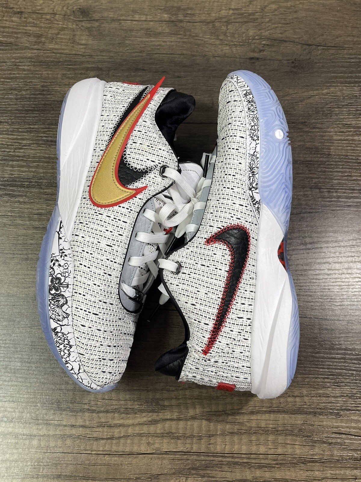 Nike LeBron 20 “The Debut” (DJ5423-100) Men’s Size 9 - Gem