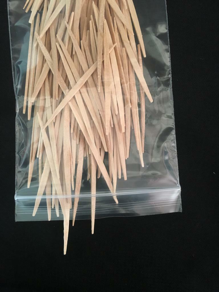 Wooden Tooth Picks 150 X Flat Picks Oral Care Dental Floss Picks Dental ...