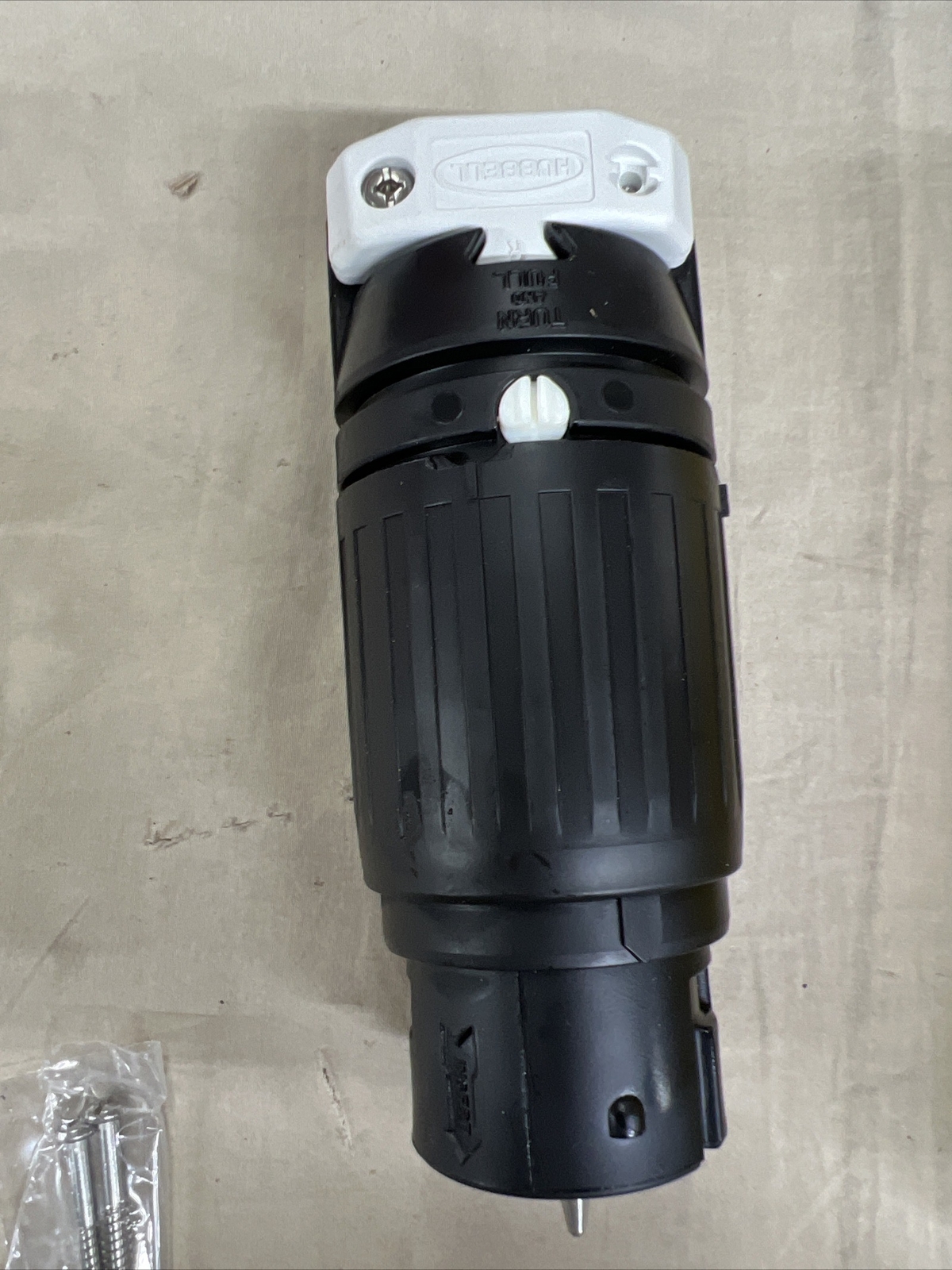 Hubbell HBL CS8464C 50A 480V 1Ø Twist-Lock Connector Non-NEMA, New | eBay