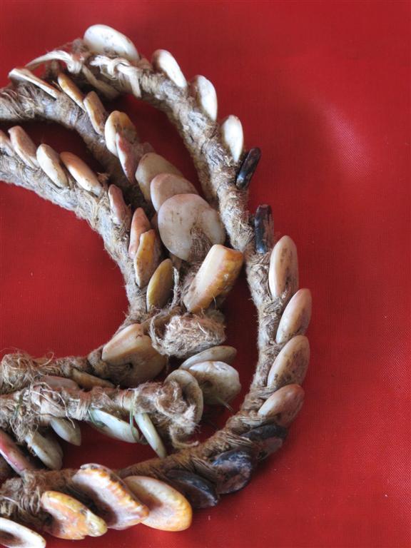Old Papua New Guinea Currency Kina Shell Necklace… from the Central ...