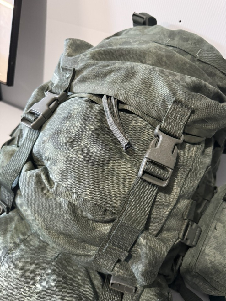 USGI MOLLE II 3 Day Assault Pack UCP/DYED DARK GREEN/ free waist Pack ...