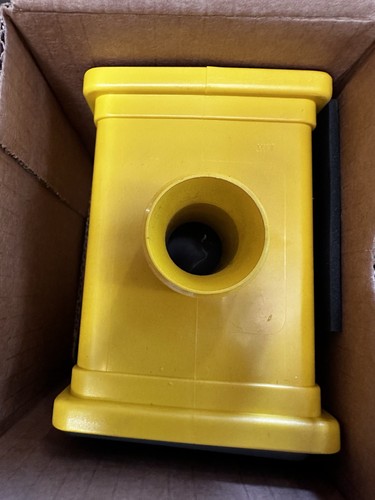 🔴Hubbell HBLPOB1 PowerPort Portable Outlet Box Non-Metalic Enclosure ...