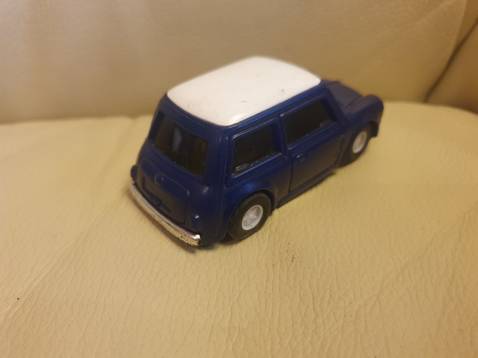 SLOT CAR MINI COOPER MODEL TOY RACING CAR VINTAGE | eBay