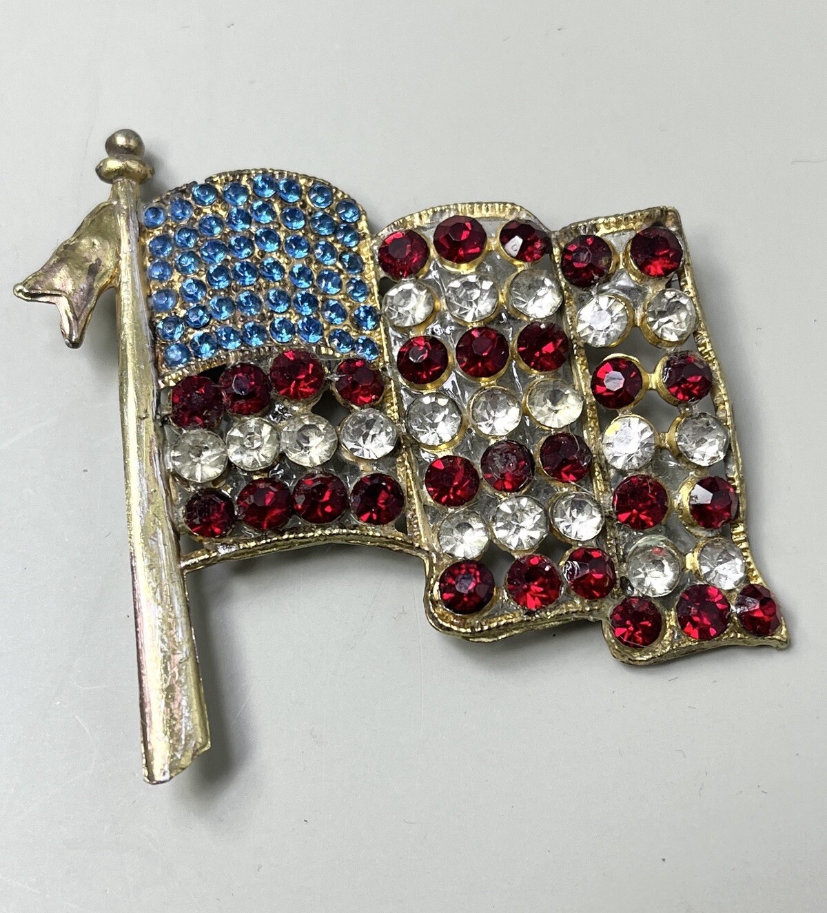 Estate American Flag Rhinestone Brooch Pin - Gem