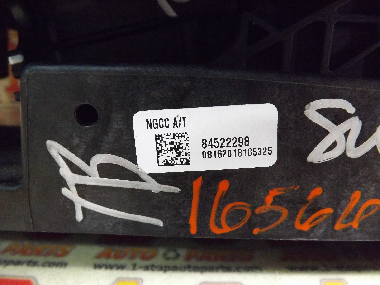 2019-2023 CHEVROLET TRAVERSE CENTER CONSOLE CUP HOLDER SHIFTER ASSEMBLY ...