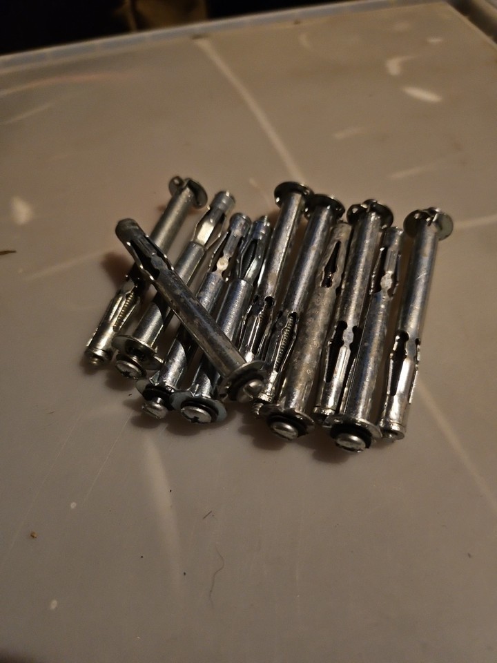 2.5" x 1/4" molly bolt 12 pack | eBay