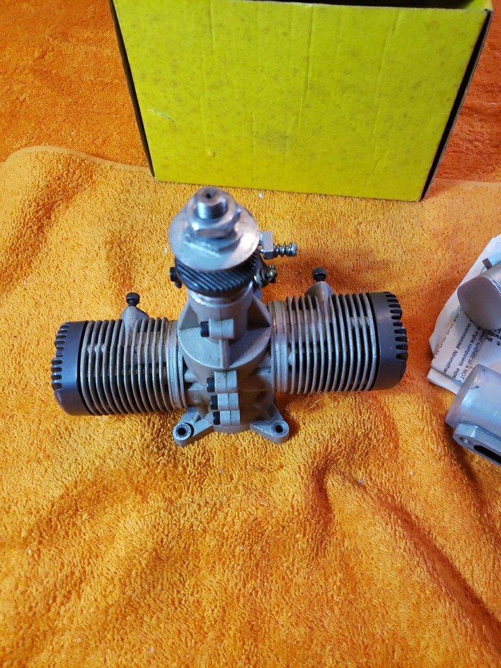 MVVS Engine - MVVS 120 Twin Size Motor W/Pitts Muffler - Boxer 1.20 ...