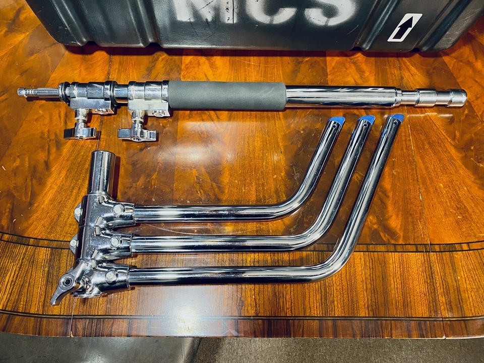 Steadicam Zephyr Camera Stabilizer, Vest, Arm, Sled, V-Mount, 7" HD LCD ...