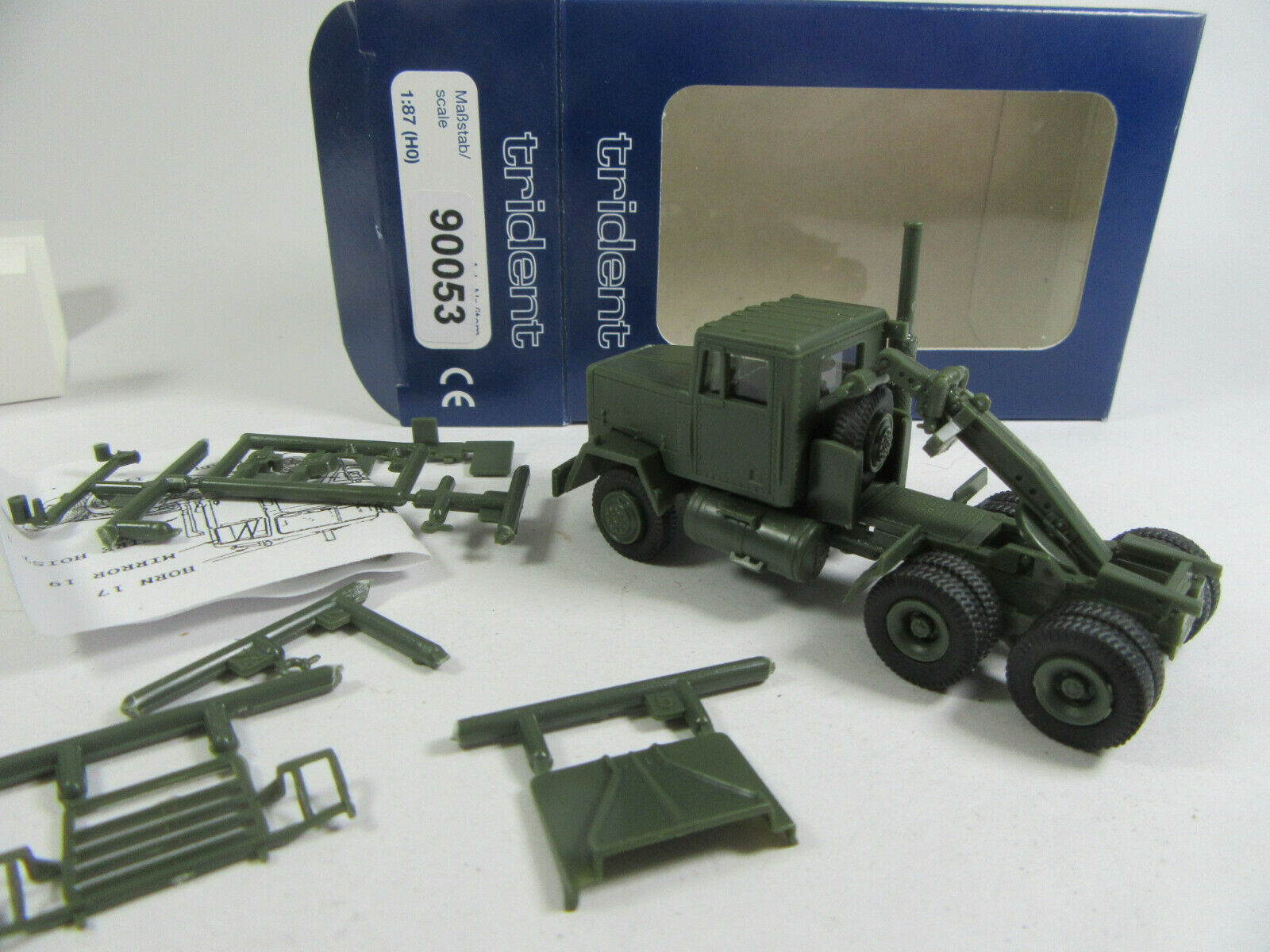 Trident Military HO 90053 US/NATO Heavy Truck M915 3-Axle Wrecker w ...