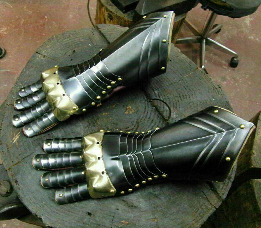 Medieval Armor Gothic Gauntlet Iron Gloves Hand Protection Battle ...