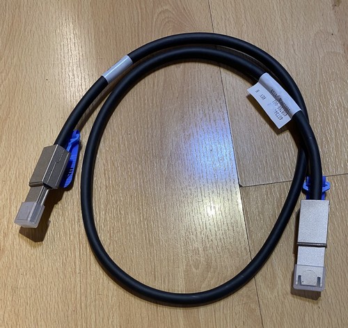 HPE 407344-002 / 408766-001 1M SFF8088 to SFF8088 External mSAS Cable ...