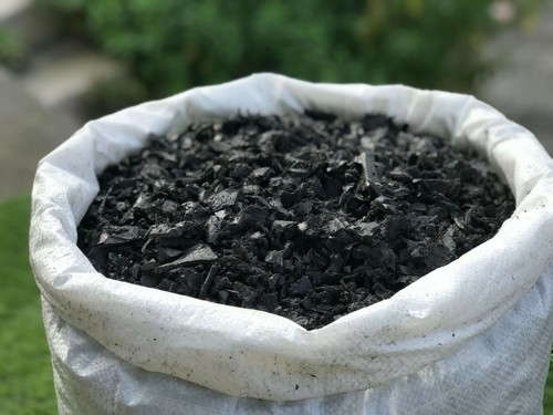 ECO Grey Play Bark chippings Decorative Rubber Garden Mulch / 20kg /Bag ...